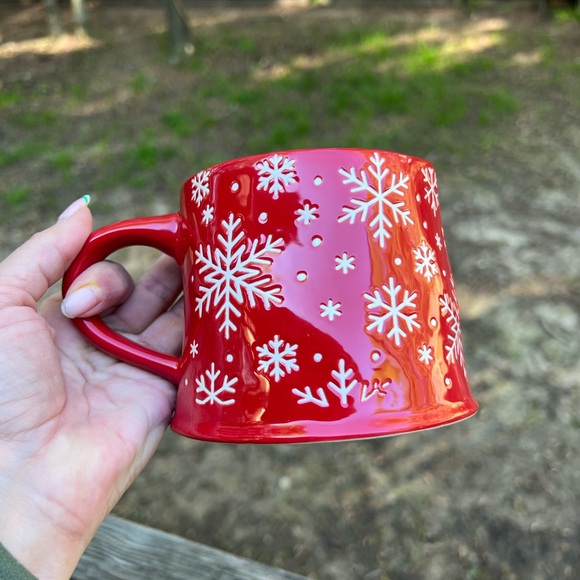 Global Design Connections | Dining | Global Design Connections Red And ...